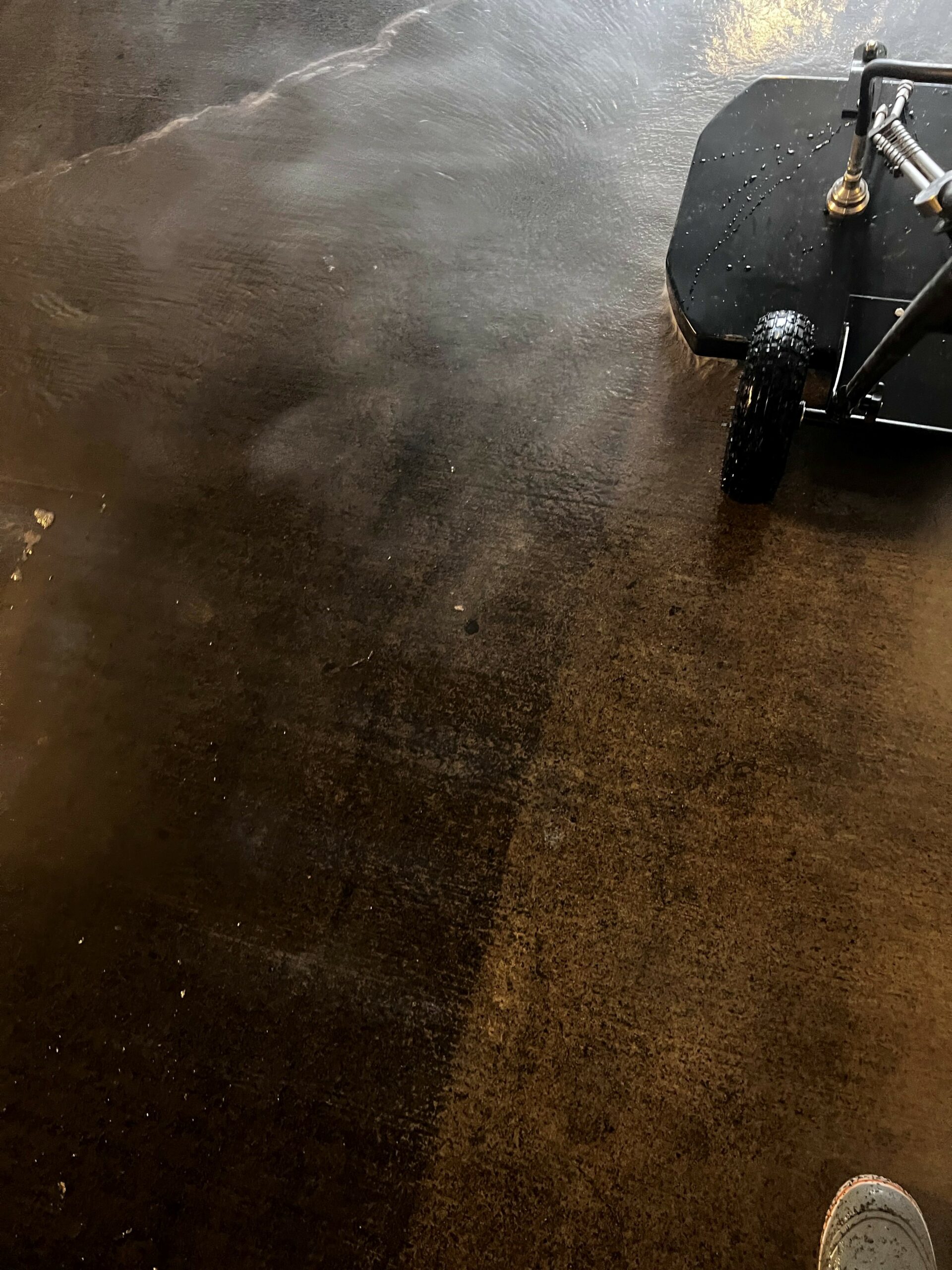 Keeping Your Trash Chute and Trash Room Clean and Odor-Free - Sound Clean