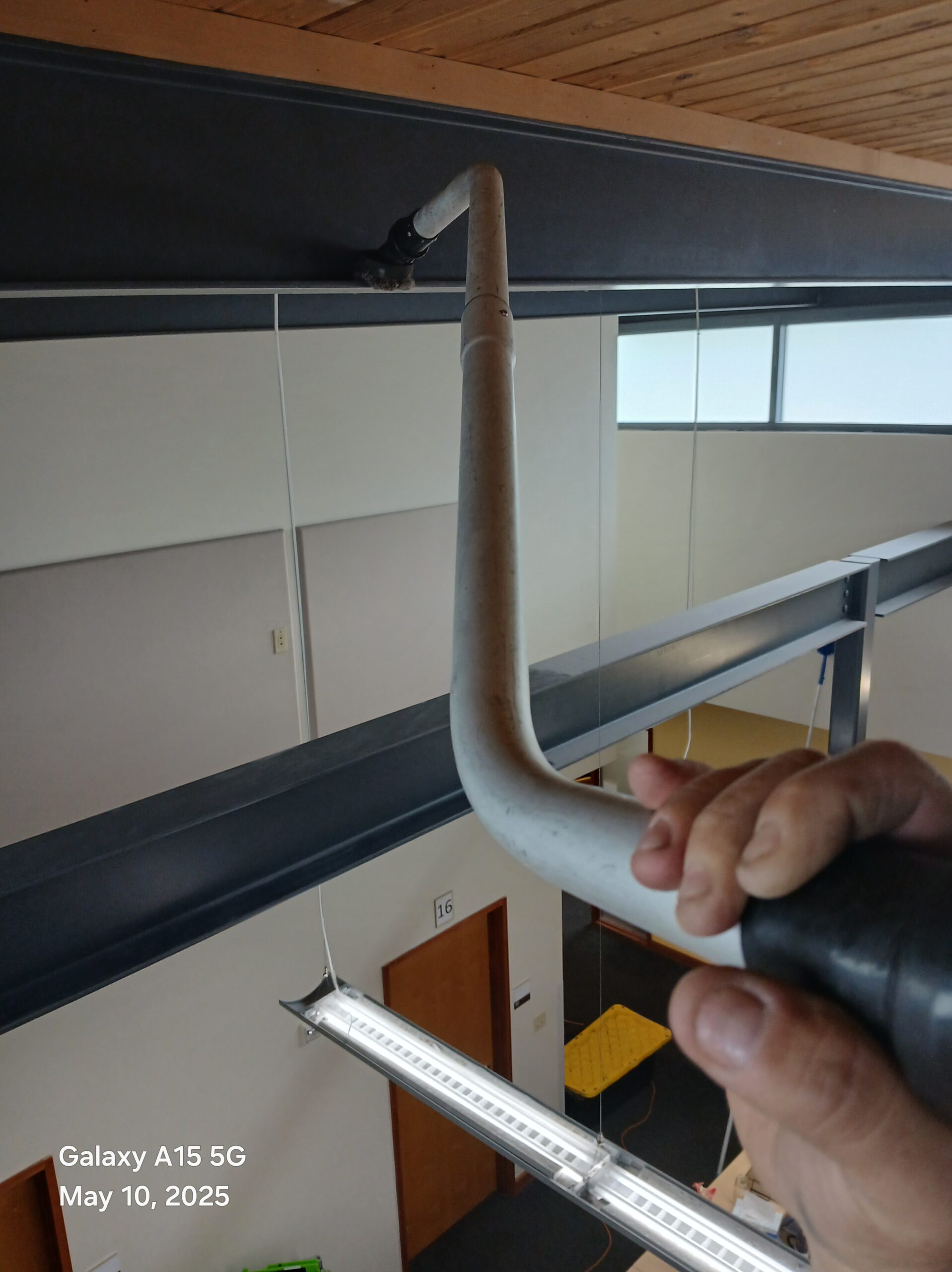 Commercial High Dusting in Seattle - Sound Clean